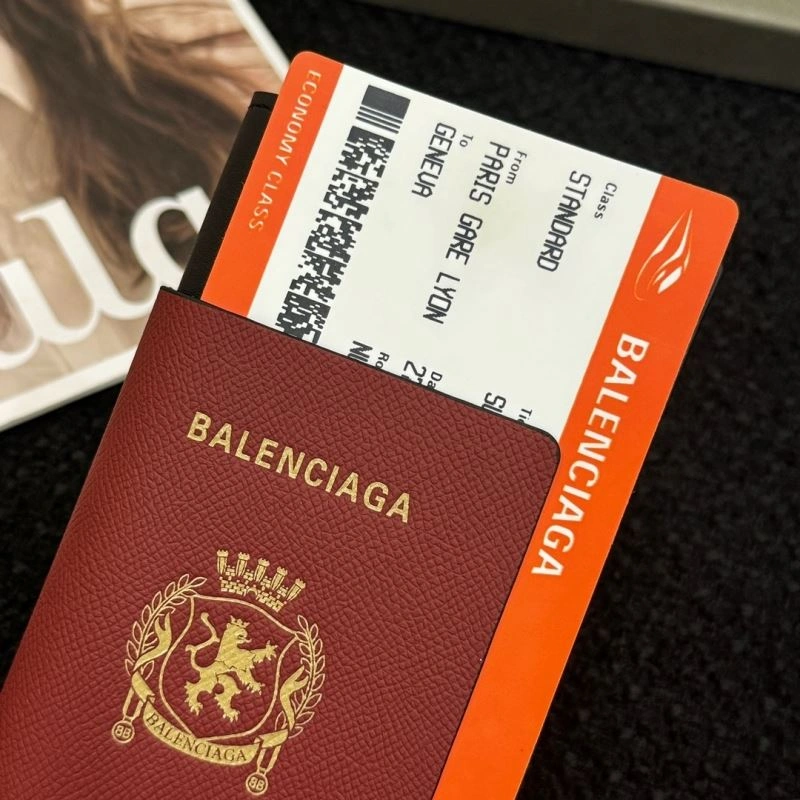 High accuracy Balenciaga Passport Holders