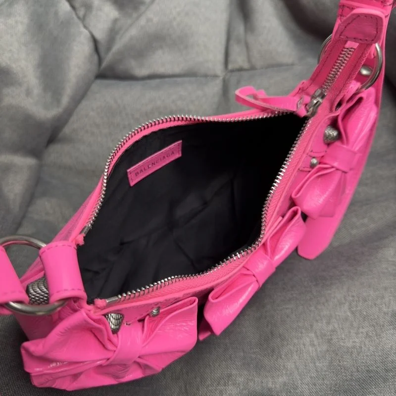 High accuracy Balenciaga Peach Blossom Red Cracked Leather Half-Moon Dumpling Bag