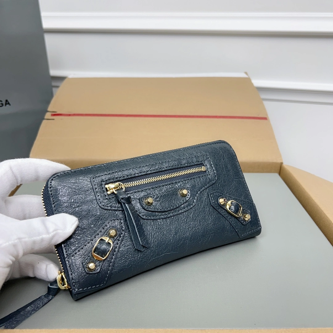 Discounted Balenciaga Retro Gray Sheepskin Motorcycle Wallet with Heart Zipper