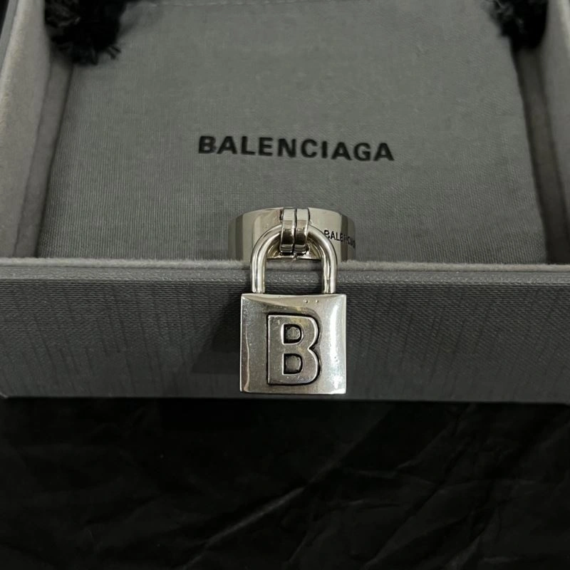 Accurate model Balenciaga Rings