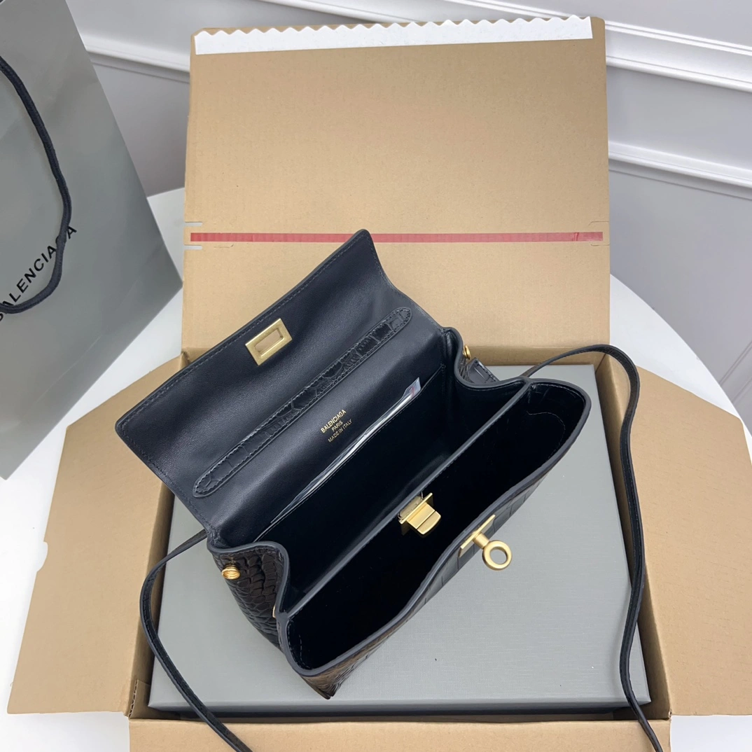 1:1 copy Balenciaga Rodeo Drive Soft Oversized Luxury Bag