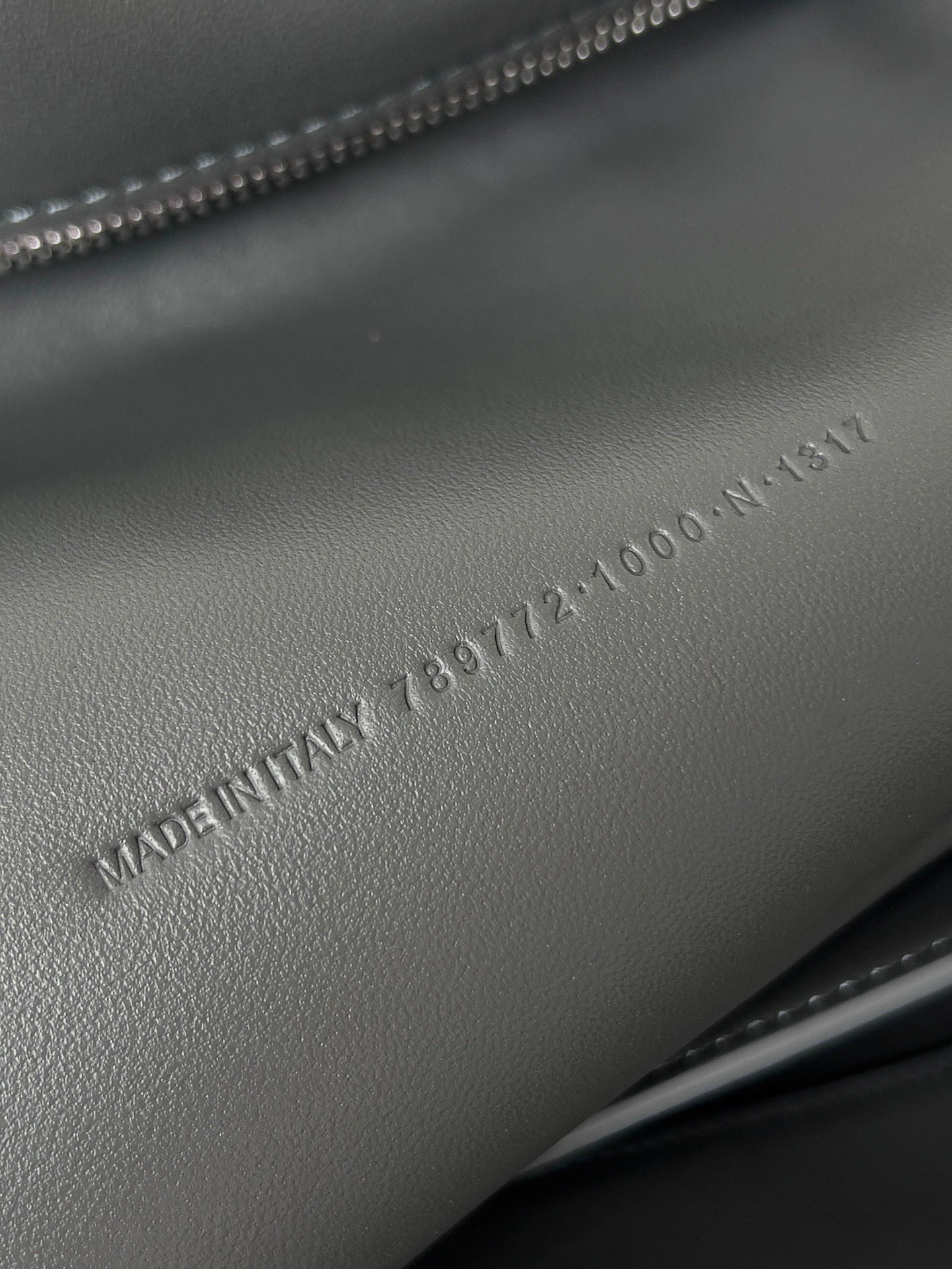 Discounted Balenciaga Rodeo Luxe Oversized Calfskin Bag with Silver Buckle