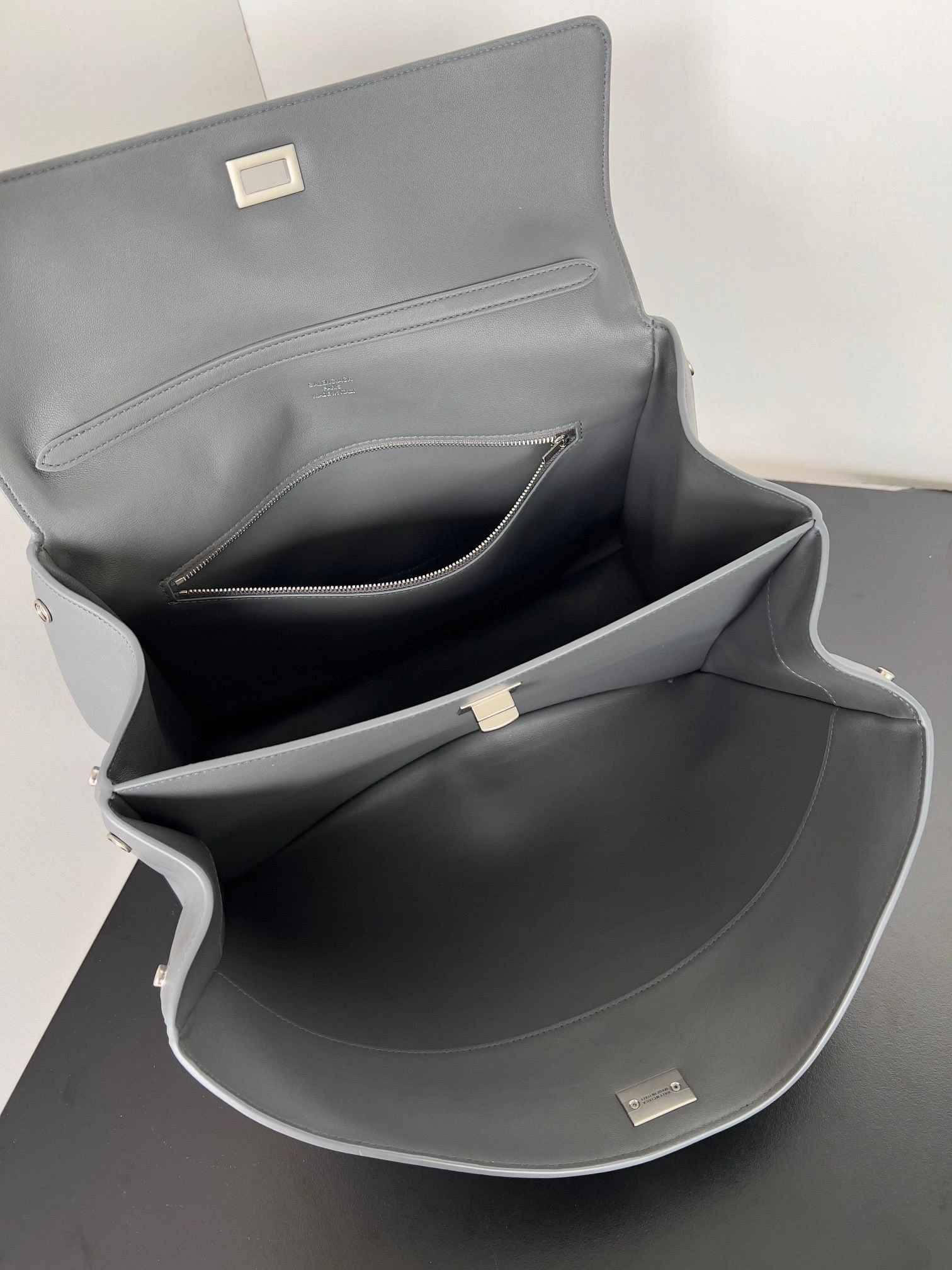 Discounted Balenciaga Rodeo Luxe Oversized Calfskin Bag with Silver Buckle
