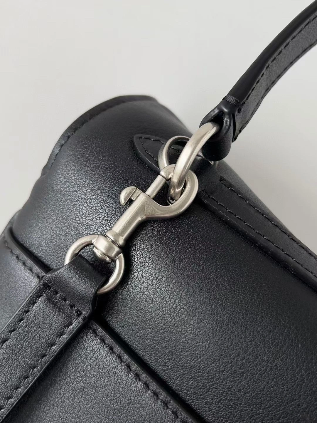 Brand-original Balenciaga Rodeo Luxe Oversized Calfskin Bag with Silver Buckle