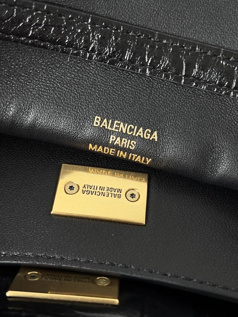 Top mirror Balenciaga Rodeo Luxe Oversized Casual Tote Bag