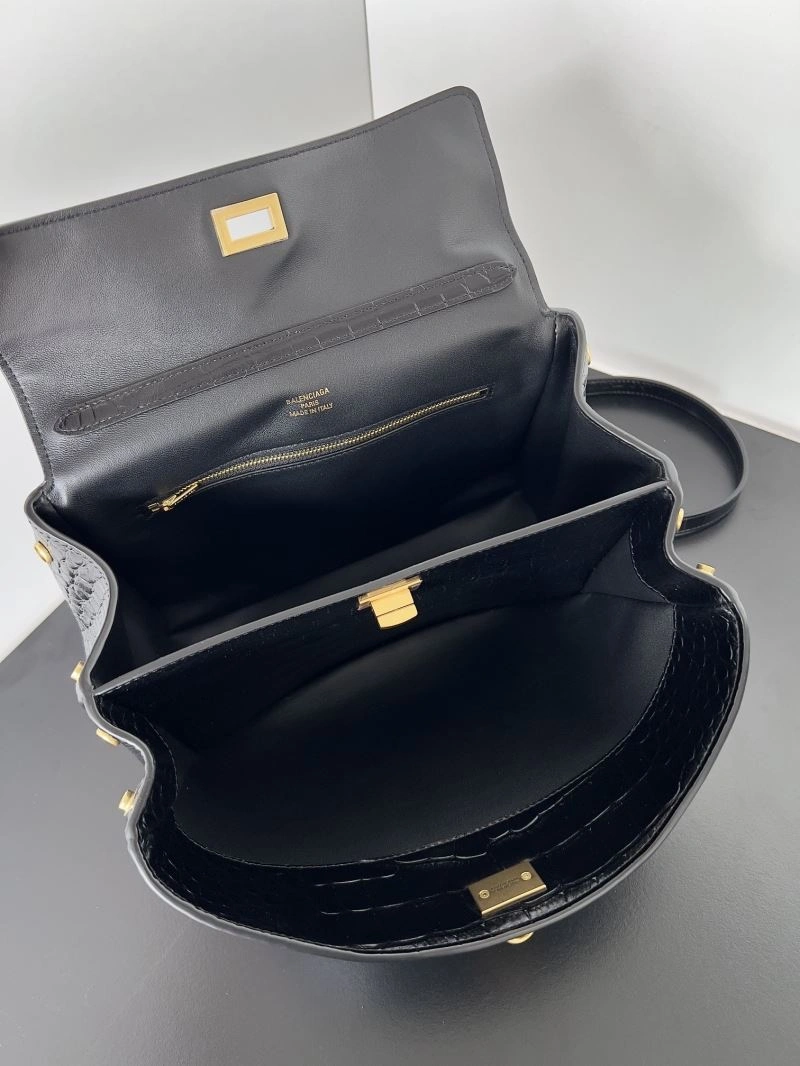 Top mirror Balenciaga Rodeo Luxe Oversized Casual Tote Bag