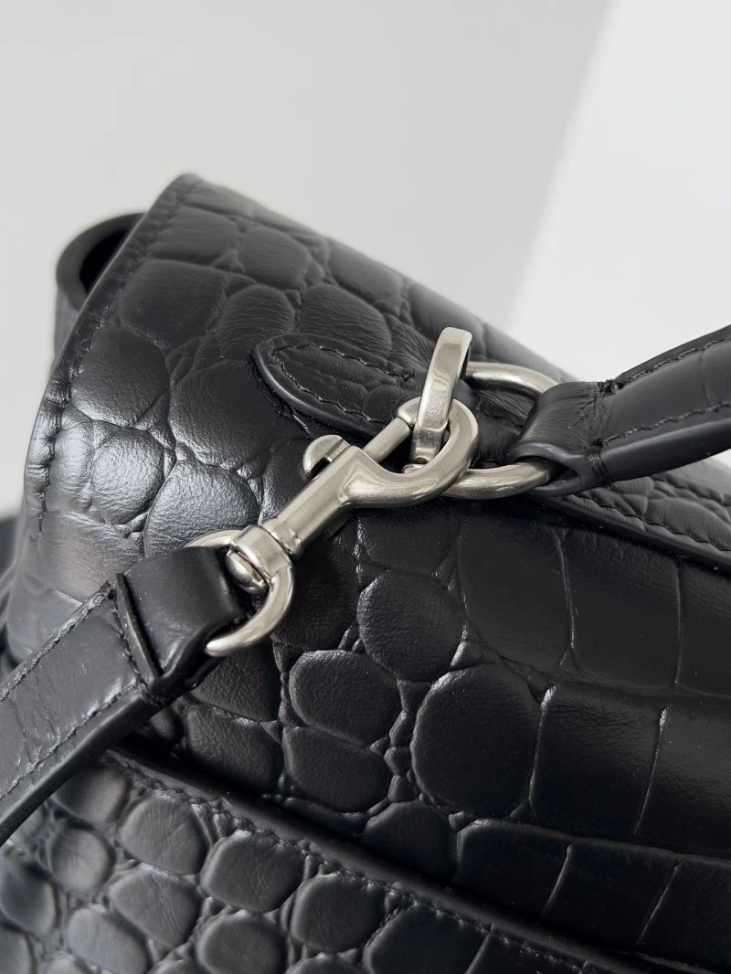Indistinguishable Balenciaga Rodeo Luxe Oversized Soft Bag - Effortless Chic