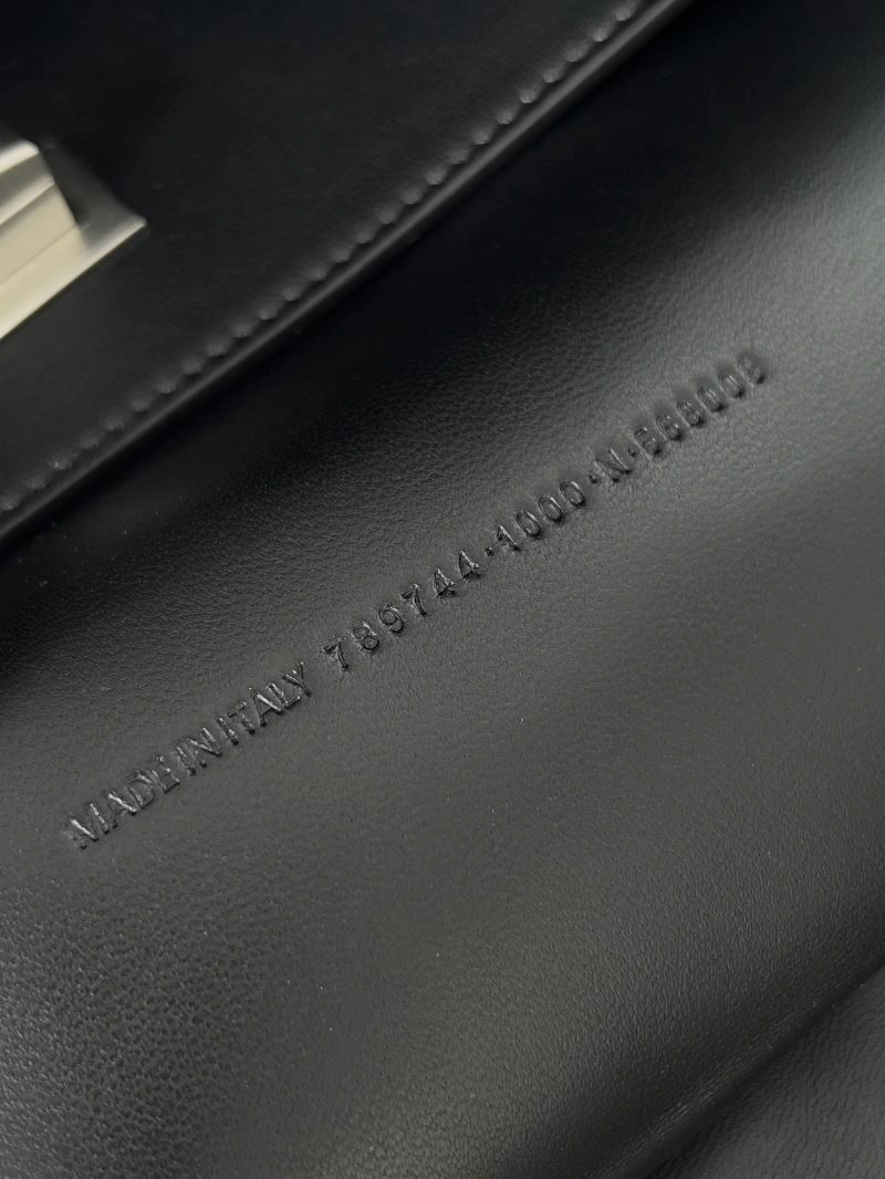 Indistinguishable Balenciaga Rodeo Luxe Oversized Soft Bag - Effortless Chic