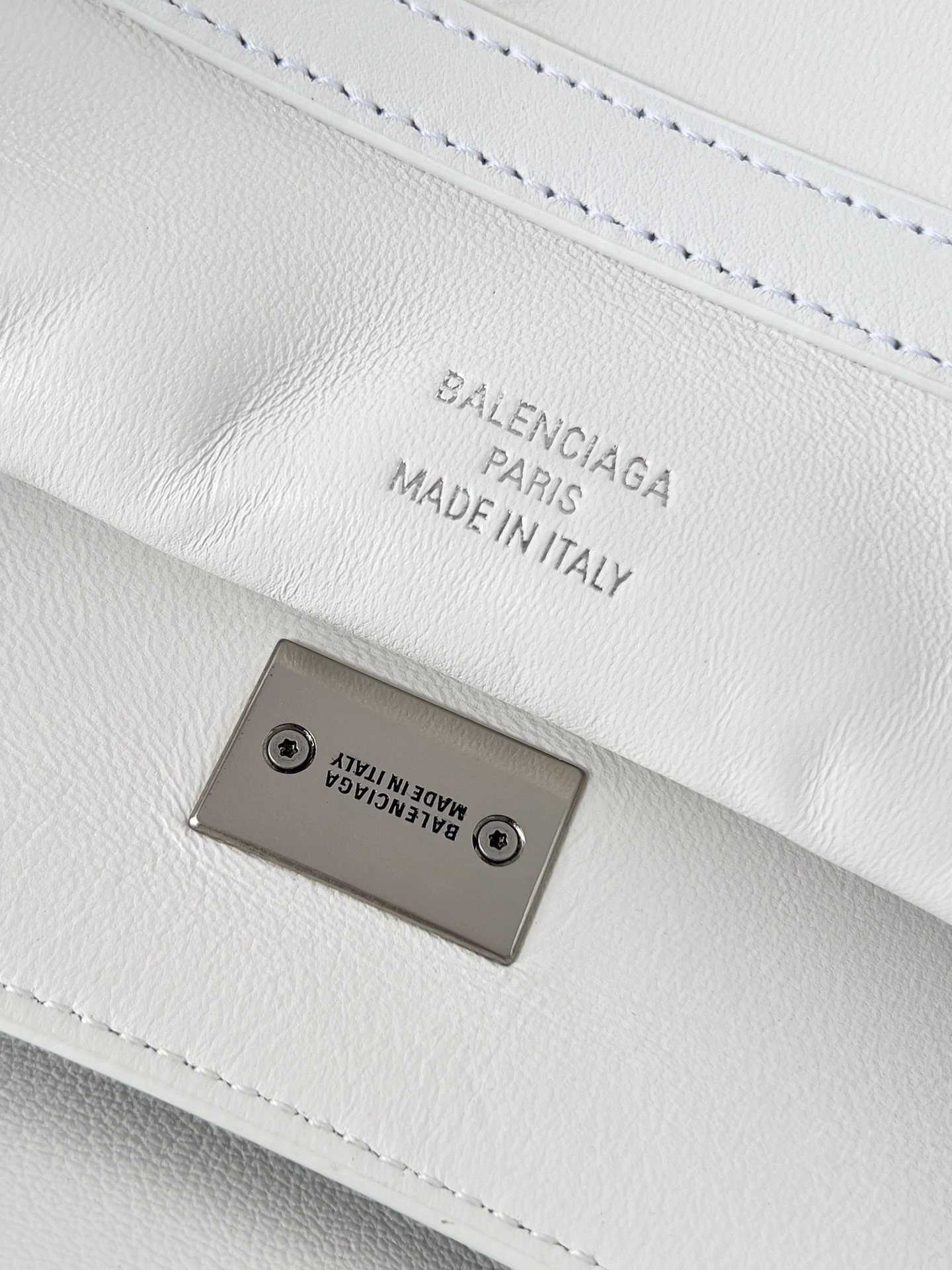 Precise copy Balenciaga Rodeo Luxe Silver Buckle Oversized Leather Bag
