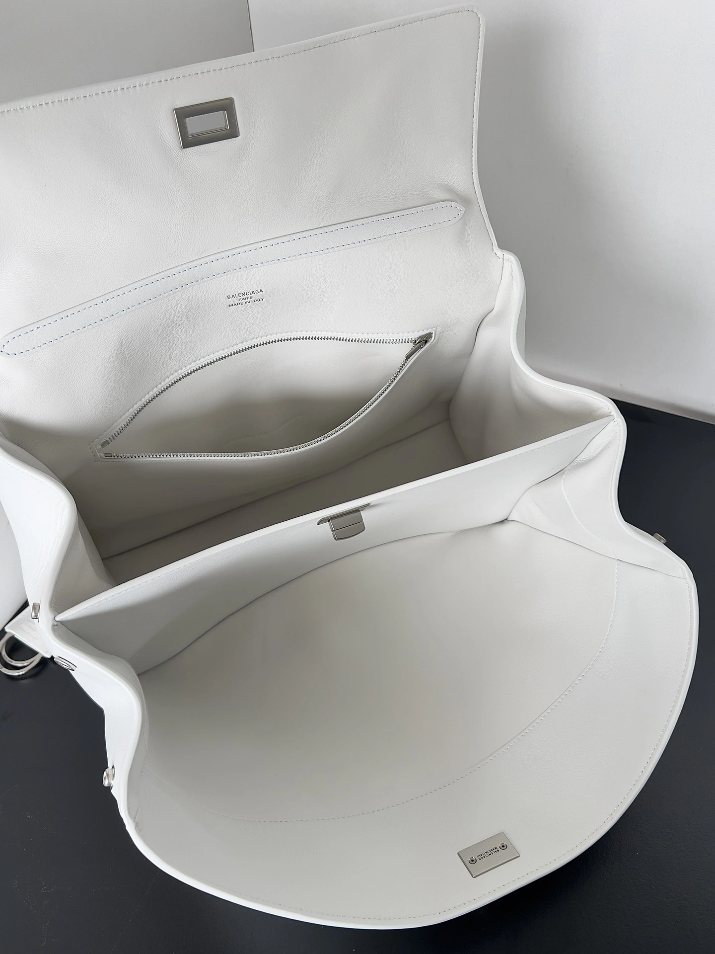 Precise copy Balenciaga Rodeo Luxe Silver Buckle Oversized Leather Bag