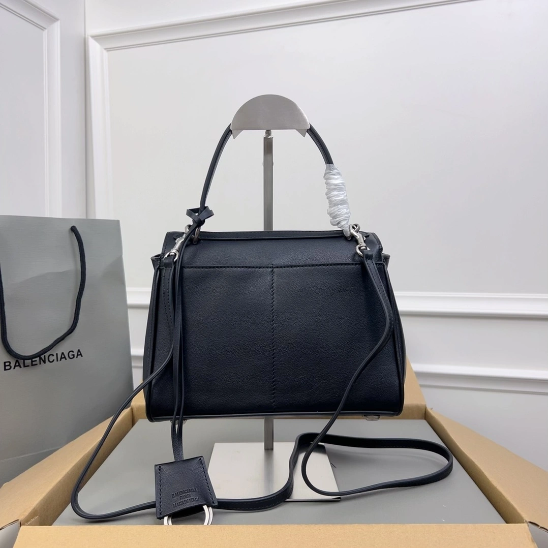 High fidelity Balenciaga Rodeo Luxe Soft Oversized Bag - Effortless Chic