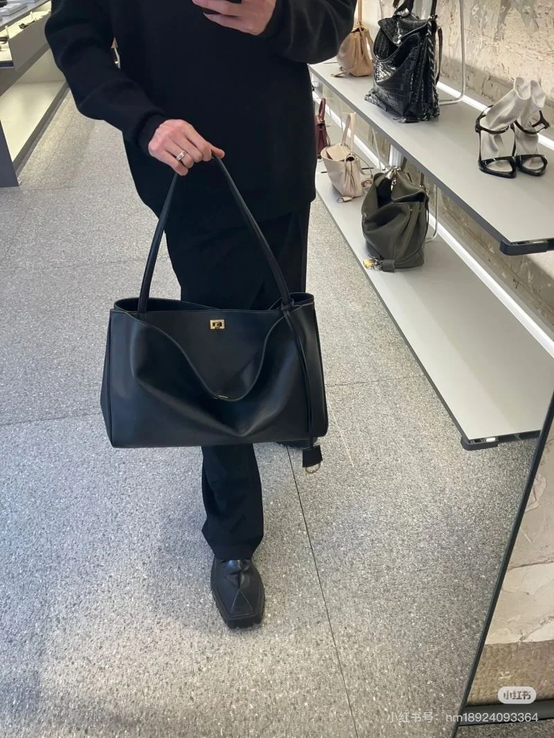 High fidelity Balenciaga Rodeo Minimalist Open-Top Tote Bag