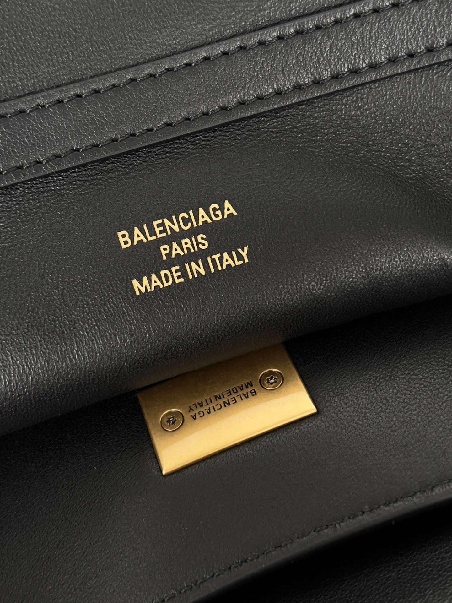 1:1 copy Balenciaga Rodeo Soft Luxe Oversized Bag - Black Gold Edition