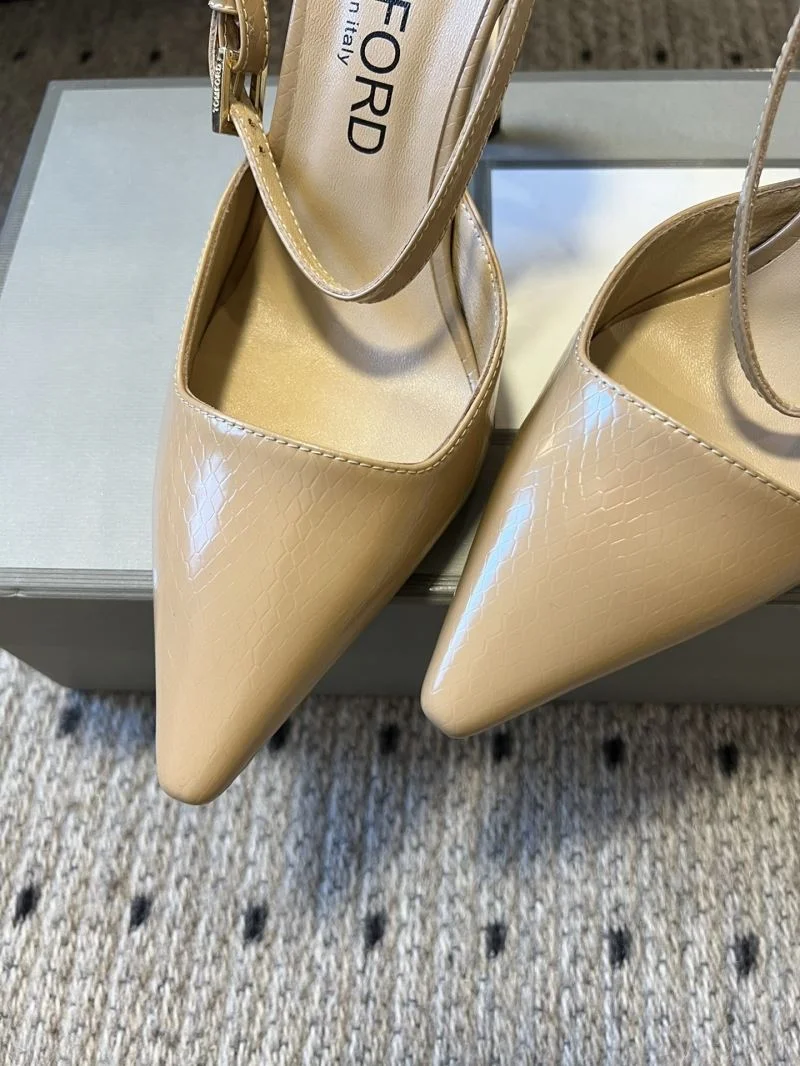 Top match Balenciaga Sandals