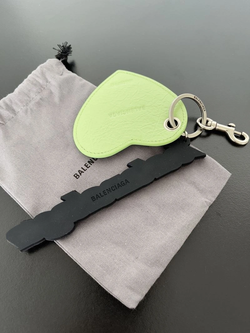 Economical Balenciaga Sheepskin Heart Mirror Pendant Keychain
