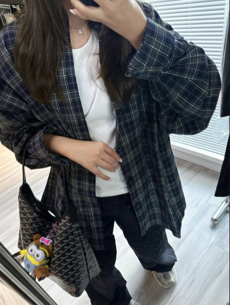 Discounted Balenciaga Shirts