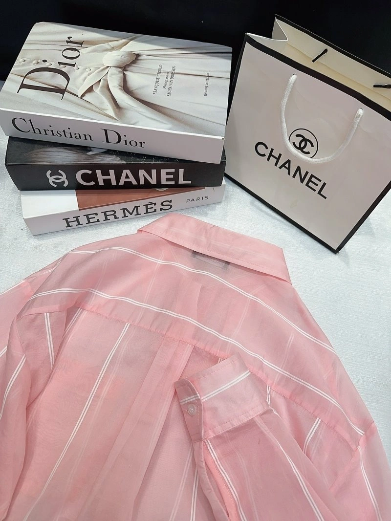 Value-priced Balenciaga Shirts