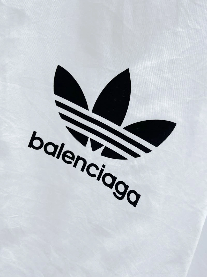 Economical Balenciaga Shirts