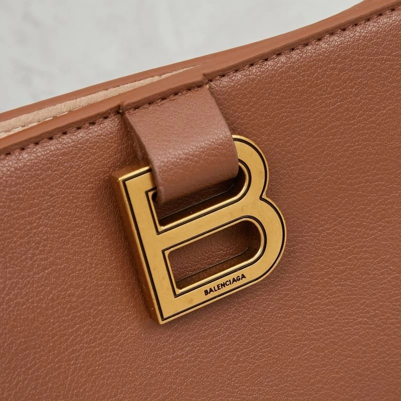 Cut-rate Balenciaga Shopping Bags