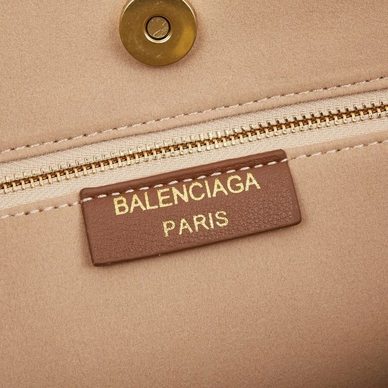 Cut-rate Balenciaga Shopping Bags