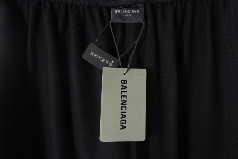 Factory-made Balenciaga Short Pants