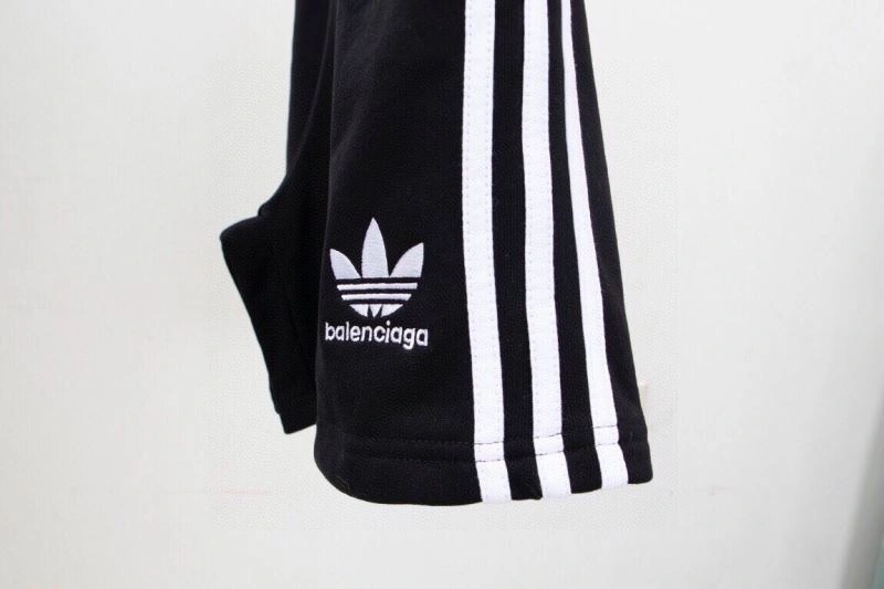 Bargain Balenciaga Short Pants