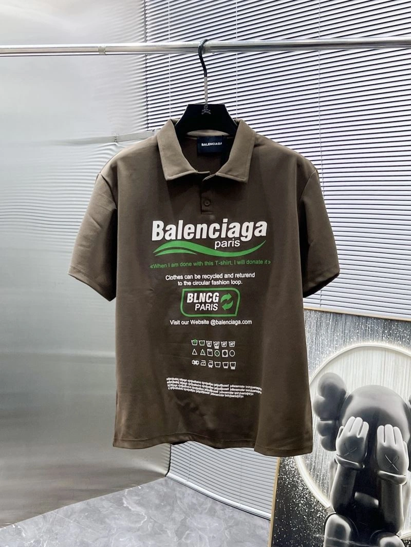 Accurate model Balenciaga Short Suits