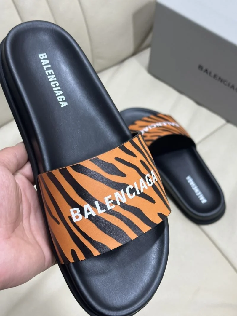 Legit Balenciaga Slippers