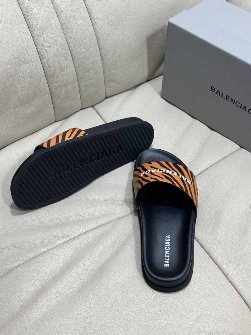 Legit Balenciaga Slippers
