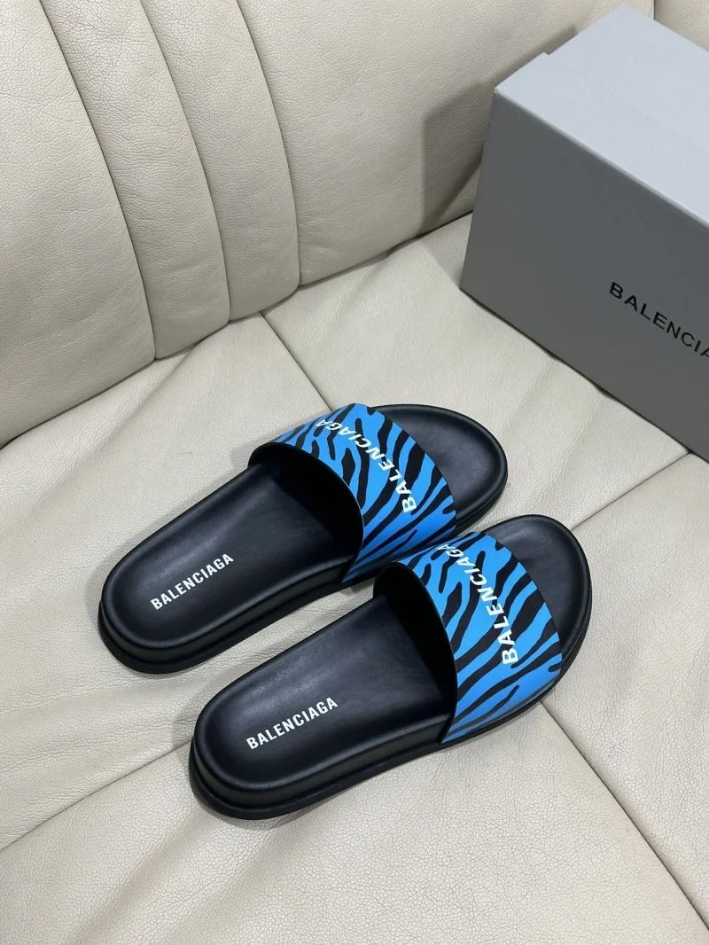 Low-cost Balenciaga Slippers