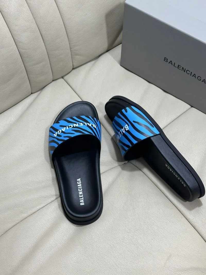 Low-cost Balenciaga Slippers
