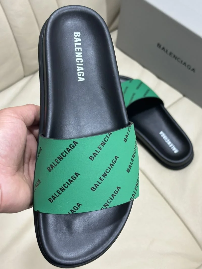 Bargain Balenciaga Slippers
