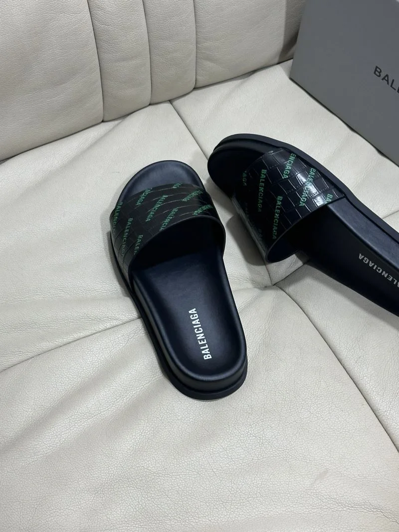 Inexpensive Balenciaga Slippers
