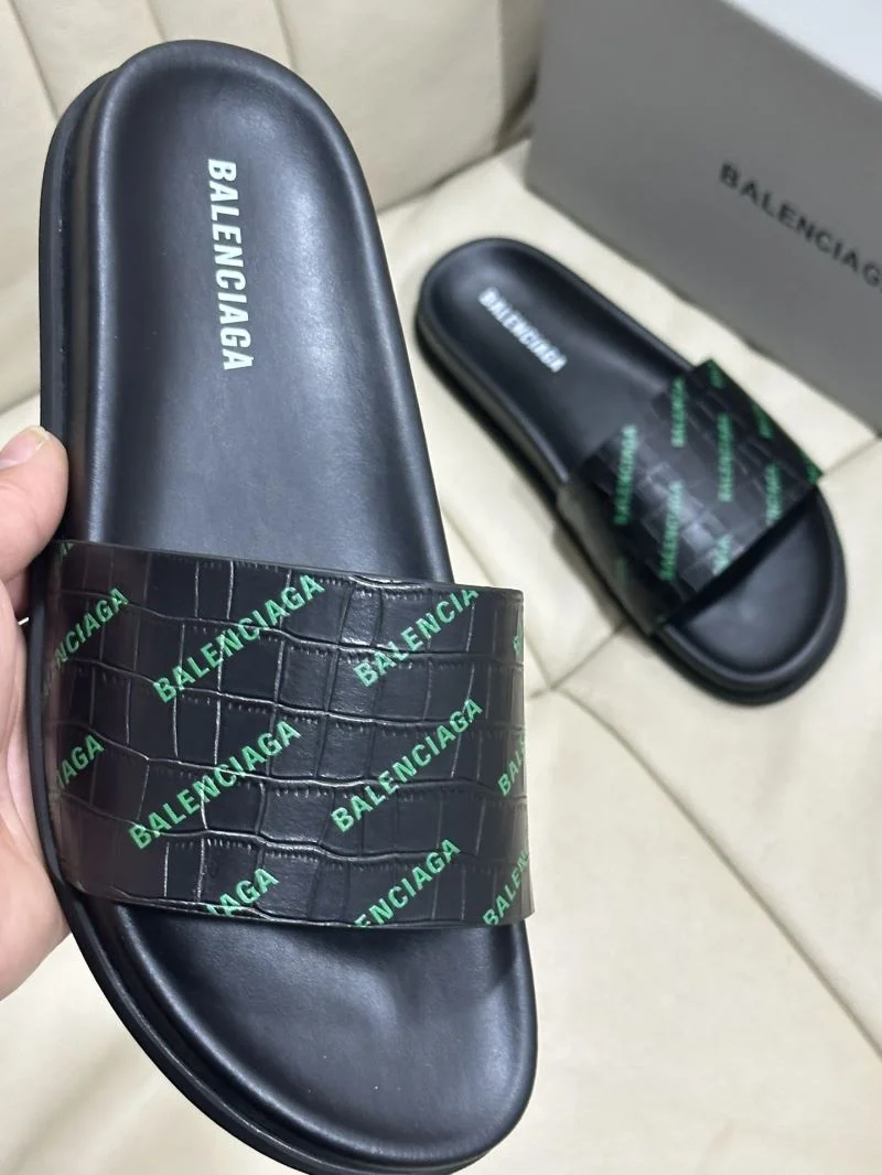 Inexpensive Balenciaga Slippers
