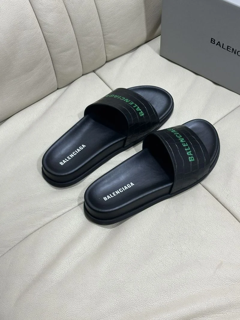 Low-cost Balenciaga Slippers