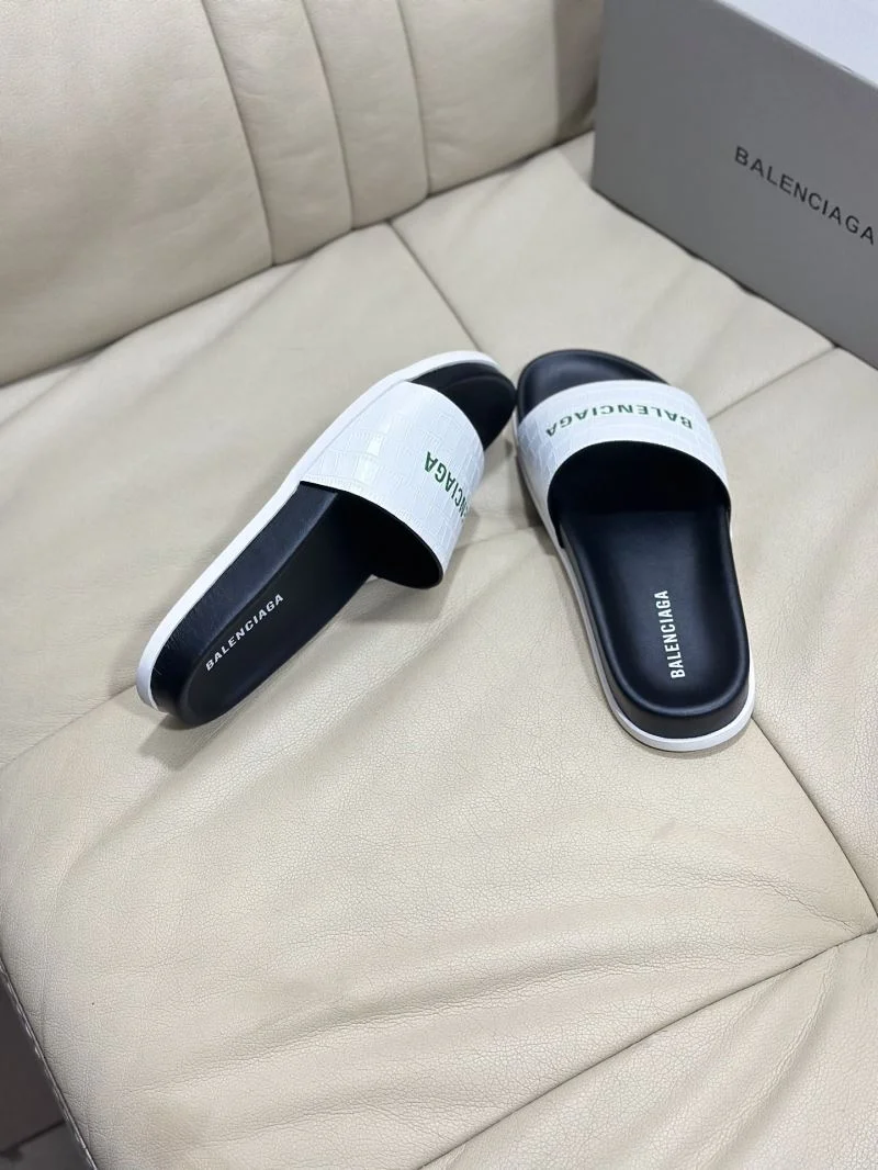 Legit Balenciaga Slippers