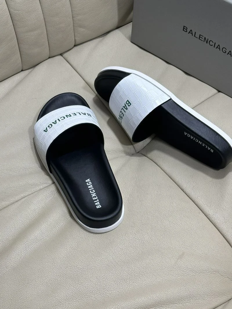 Legit Balenciaga Slippers