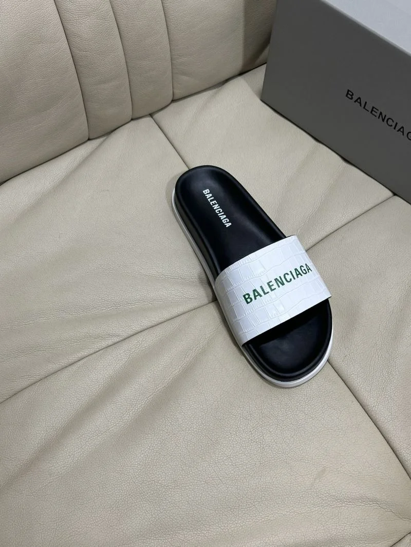 Legit Balenciaga Slippers