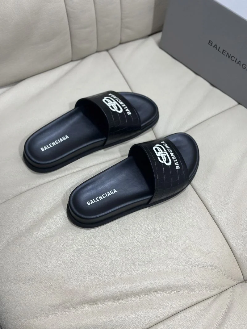 Top match Balenciaga Slippers