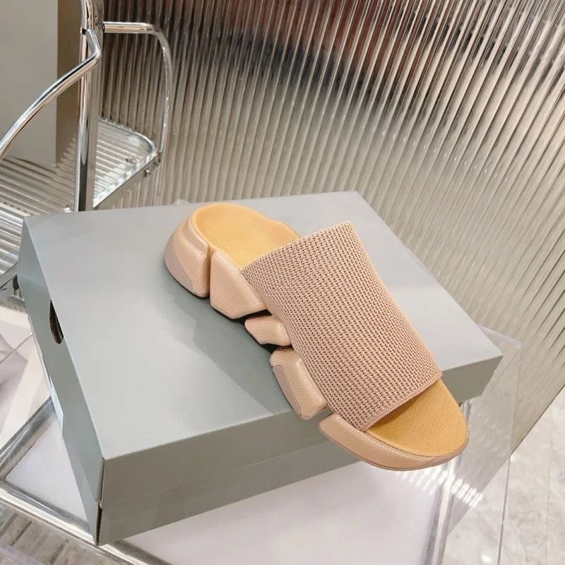 Inexpensive Balenciaga Slippers