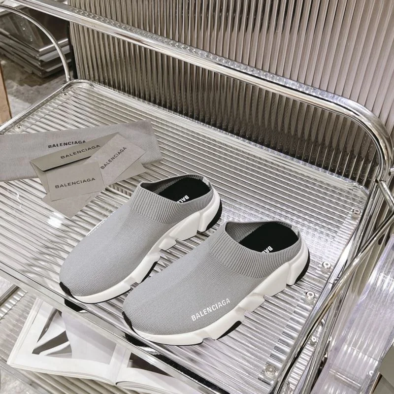 Inexpensive Balenciaga Slippers