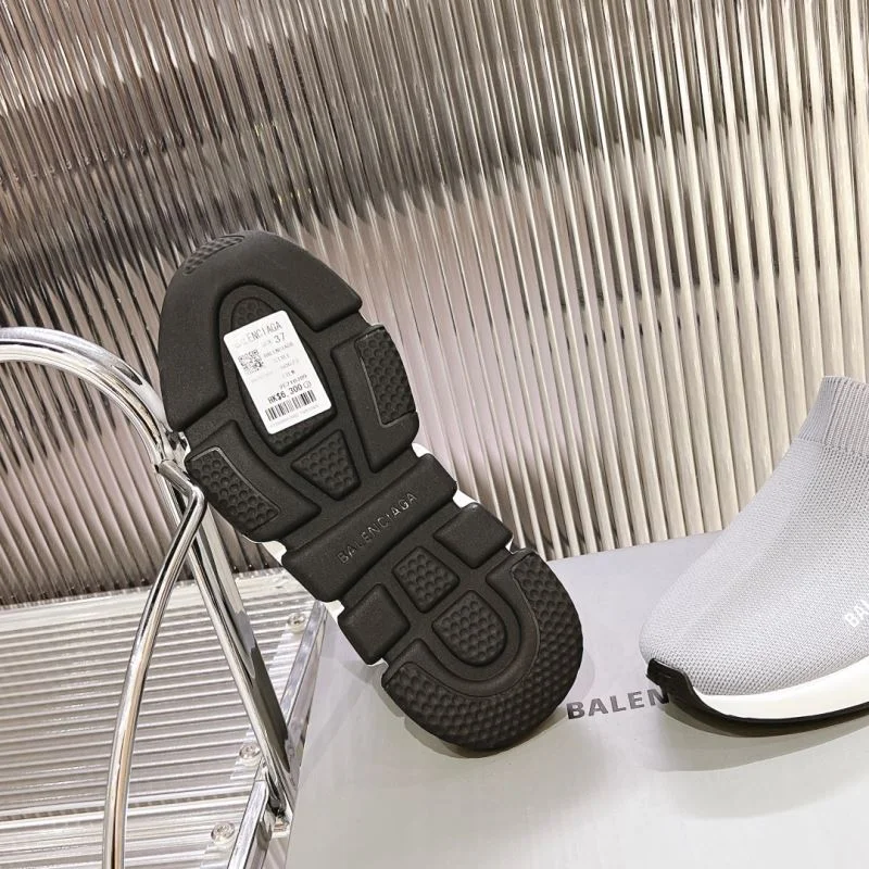 Inexpensive Balenciaga Slippers