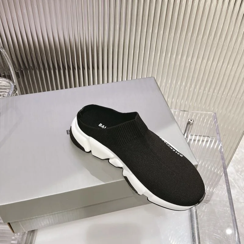 Low-cost Balenciaga Slippers