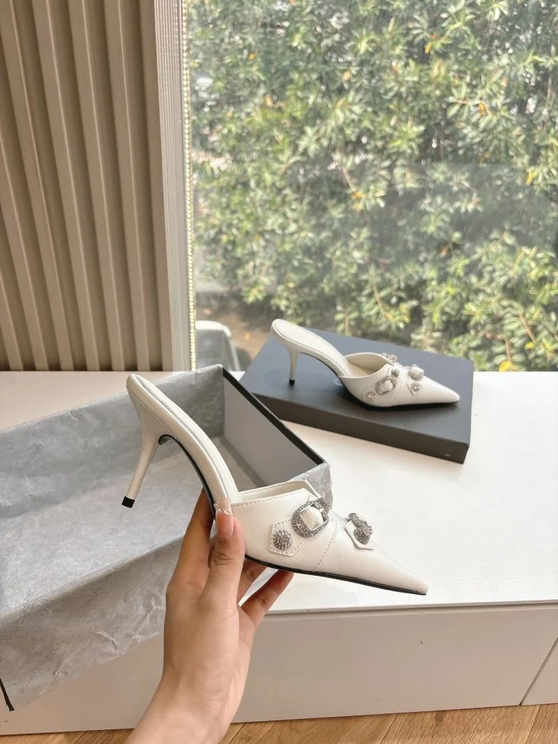 Bargain Balenciaga Slippers