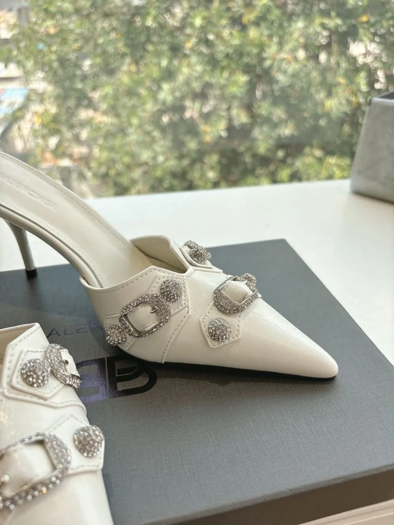 Bargain Balenciaga Slippers