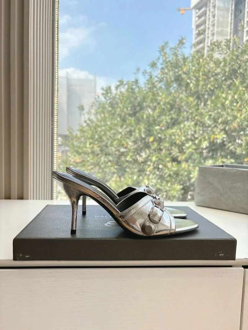 Indistinguishable Balenciaga Slippers
