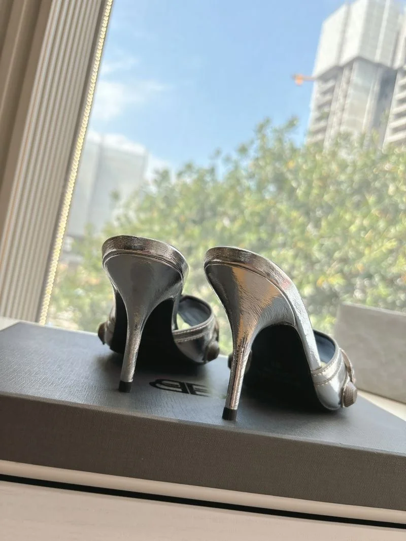 Indistinguishable Balenciaga Slippers