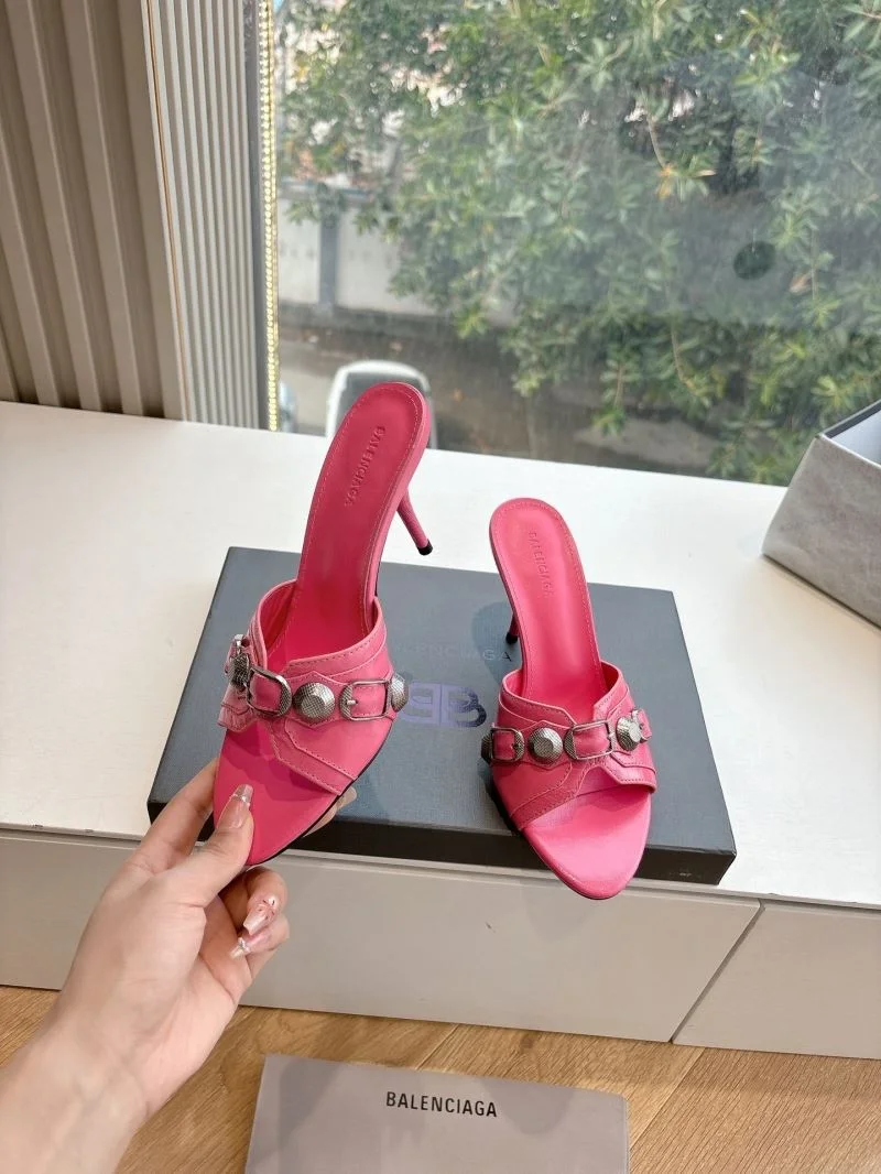Inexpensive Balenciaga Slippers