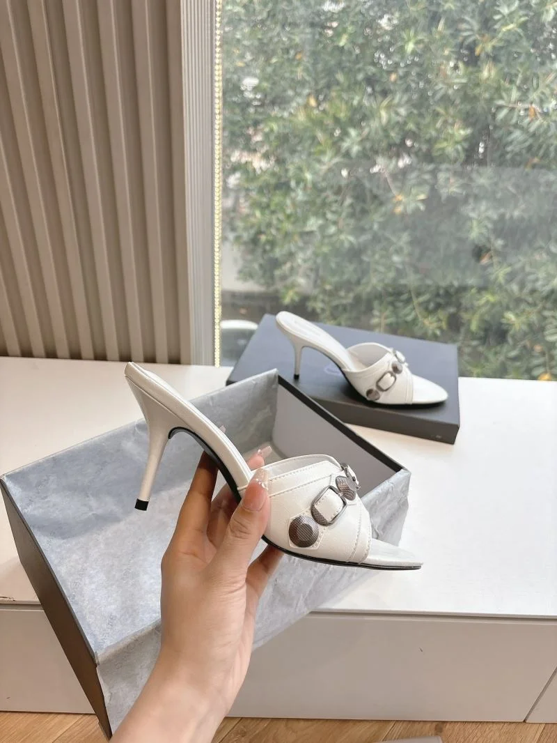 Top match Balenciaga Slippers