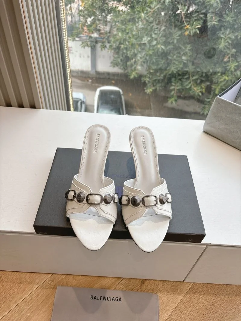 Top match Balenciaga Slippers